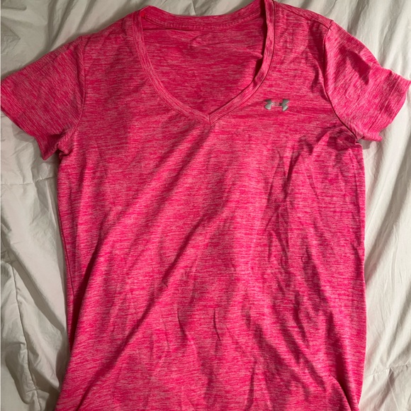 Under Armour | Tops | Hot Pink Athletic Under Armour Tshirt | Poshmark
